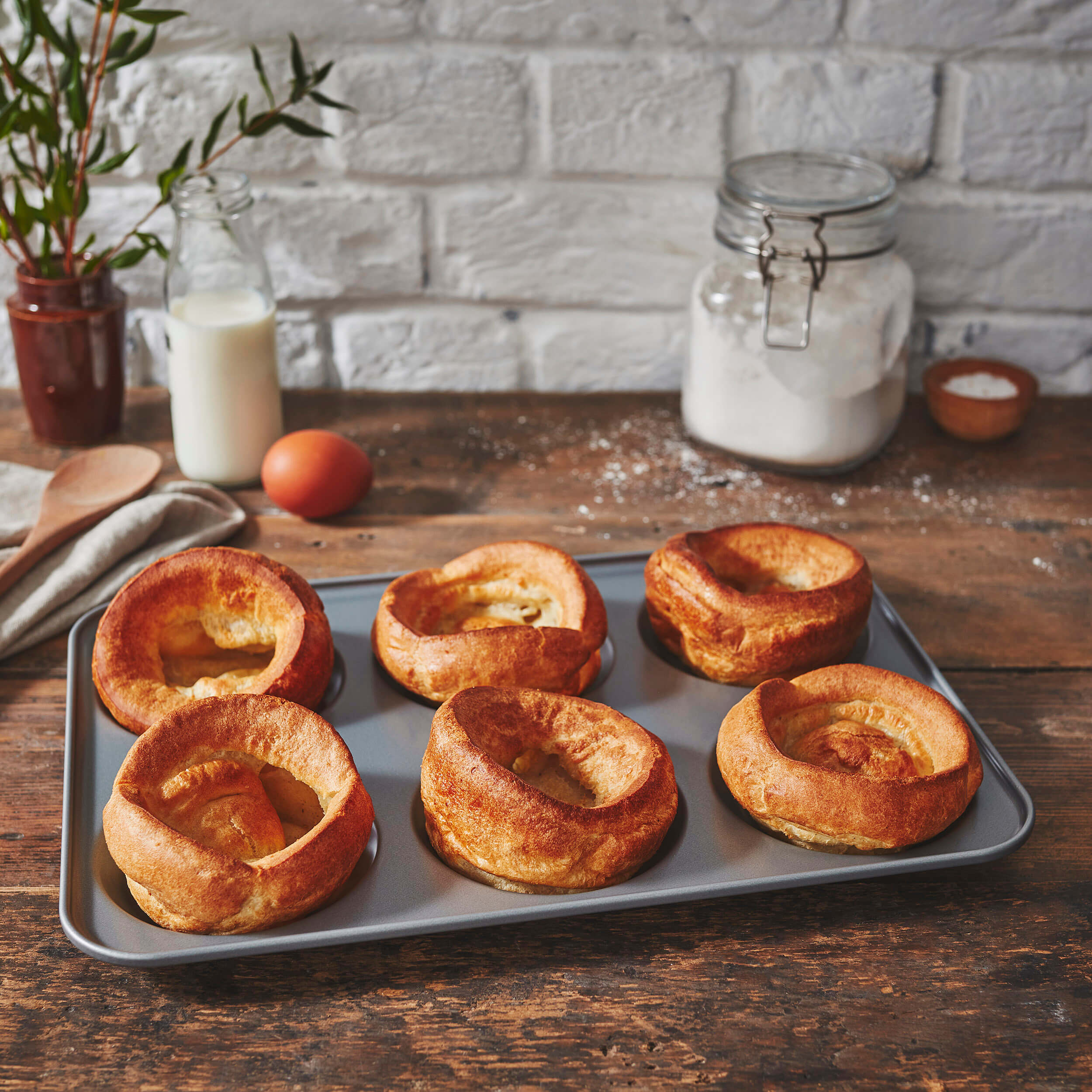 Baker & Salt Non-Stick 6 Hole Yorkshire Pudding Tray - 55690 - What More UK